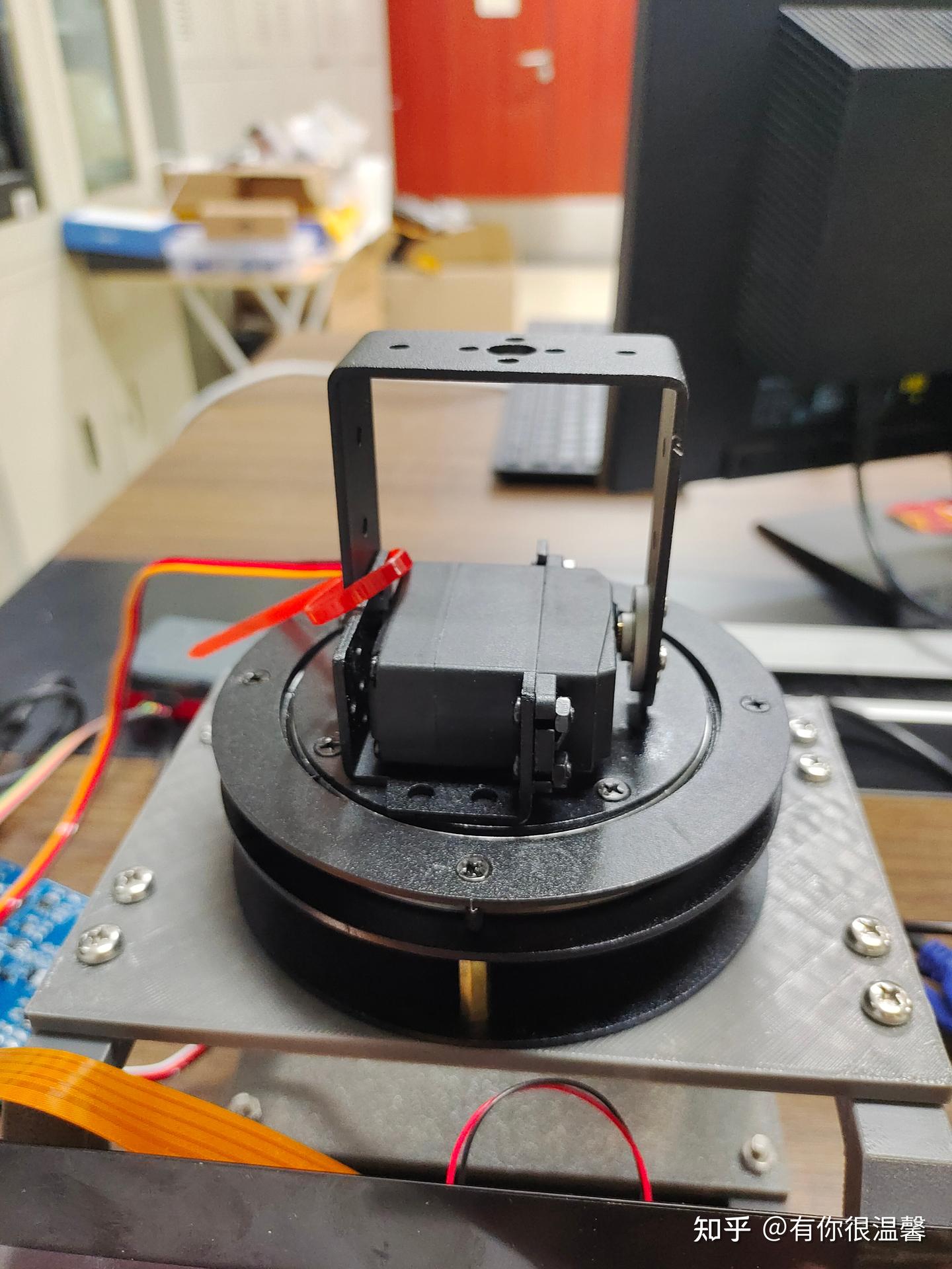 Stm32f103c8t6 控制双舵机进行转动 知乎