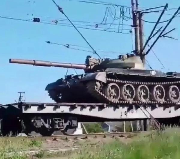 局势升级！俄军改造800多辆T62，美第四代坦克亮相将支援乌克兰？ - 知乎