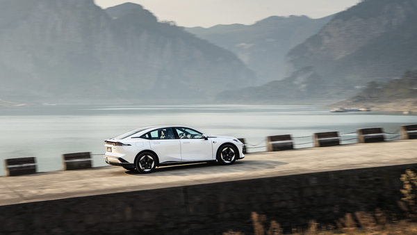 长安SL03增程版 完成1200km原力挑战 - 知乎