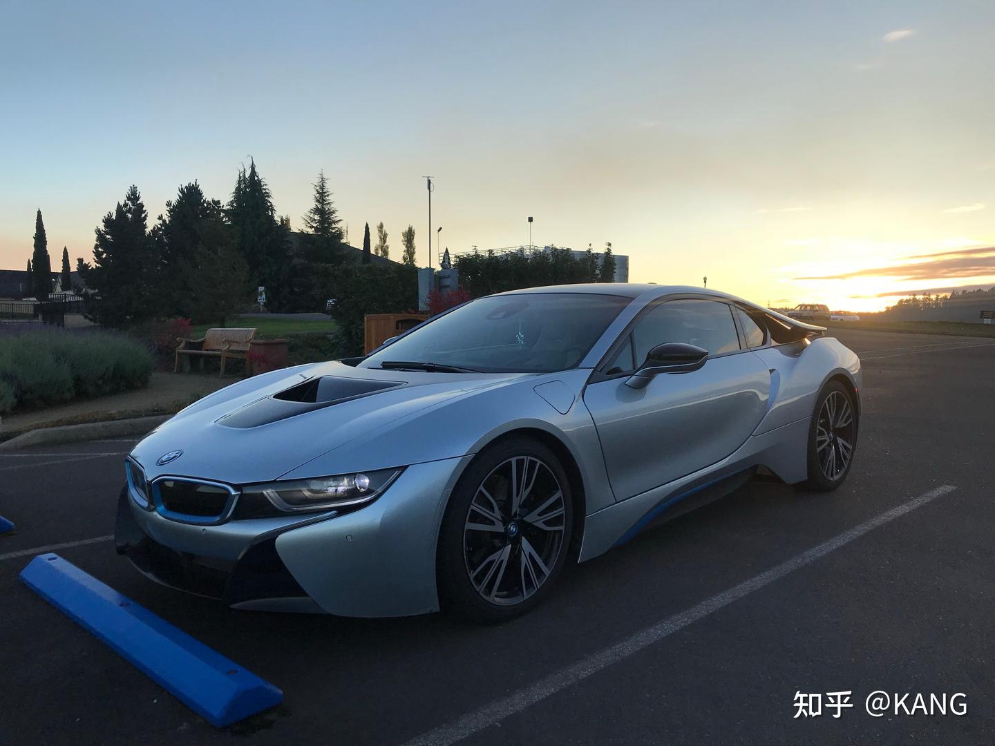 BMW i8 优雅不从容 纯主观用车感受 - 知乎