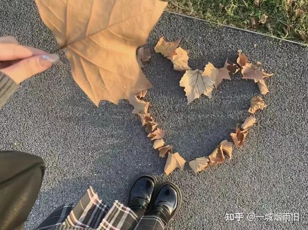 暗示在等一个人的文案 知乎