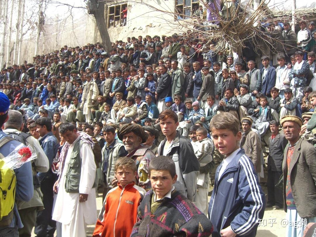 是否存在黄白混血多长得很好看的现象？如果是，原因是什么？ - 知乎