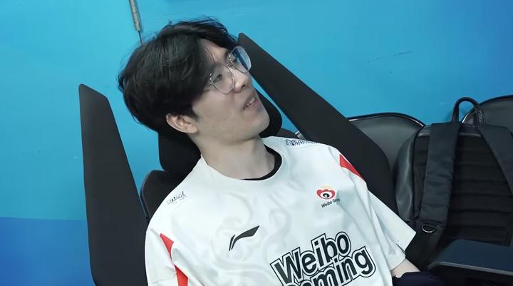 Doinb开团TheShy，不会玩武器剑姬，WBG输掉恩怨局，沦为观众笑柄 - 知乎