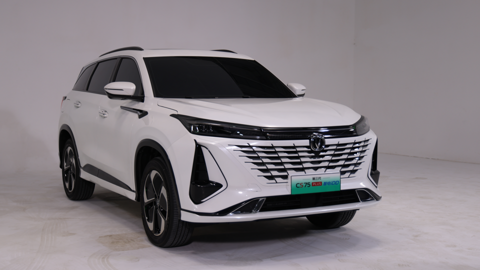 体验CS75PLUS插混：纯电续航150km，城市通勤够不够？ - 知乎