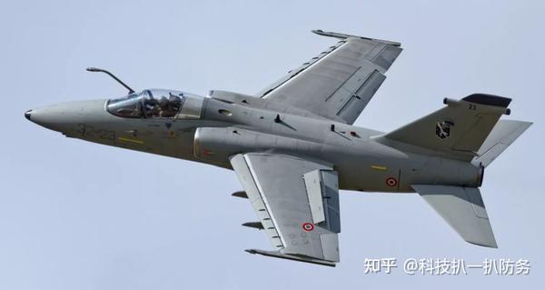 AMX轻型攻击机，意大利和巴西联合研制，虽受两国欢迎但出口不顺 - 知乎