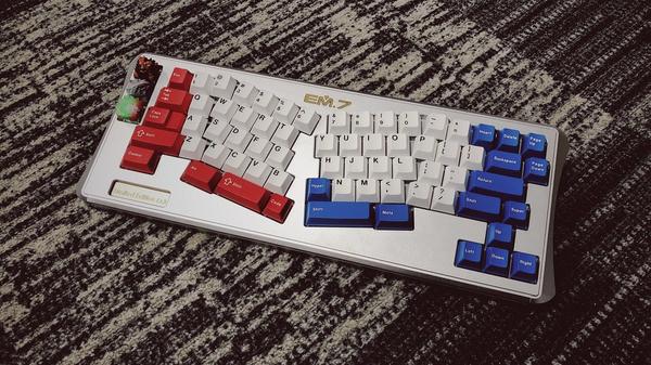 客制化键盘丨当我们使用Alice配列时我们在追求什么？ - 知乎