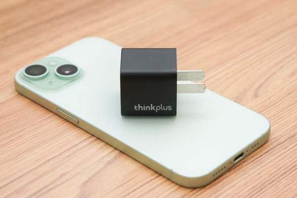 多功率段覆盖，多彩快充，thinkplus口红30W氮化镓快充评测 - 知乎