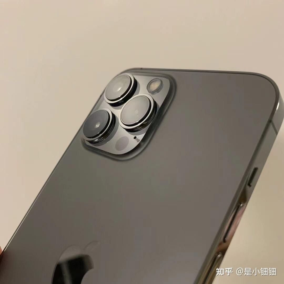 为什么 iPhone13 Pro 石墨色会比远峰蓝色贵? - 知乎