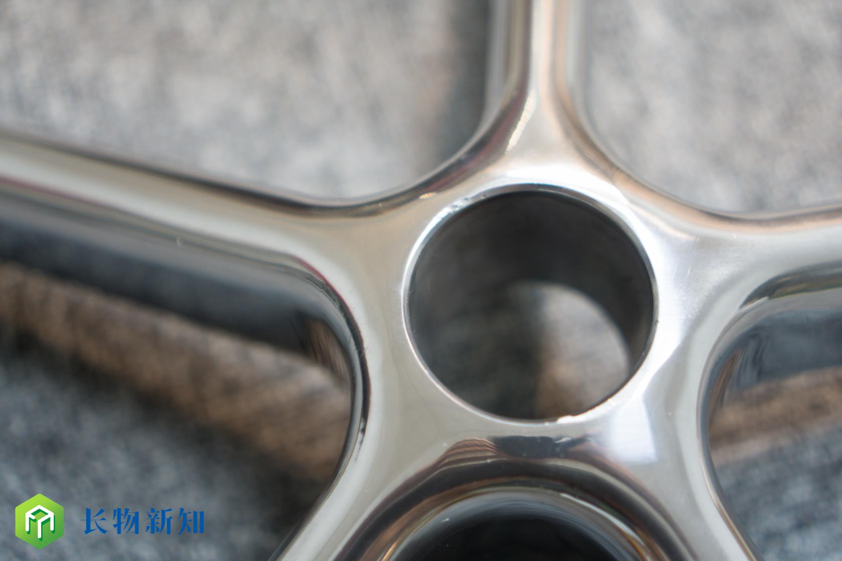 拯救老腰的第一步，就升级把舒服点的椅子好了——ergomax commander人体工学椅评测 | 肉身评测 - 知乎