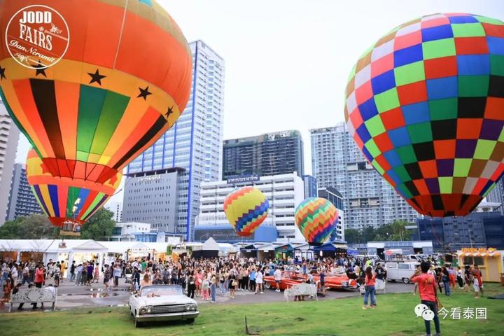 泰国最大夜市JODD FAIRS DanNeramit在曼谷开幕，成拍照地标 - 知乎