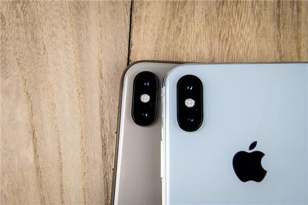 iPhone X/XS/XS MAX 对比评测：该不该买？看完就知道了 - 知乎