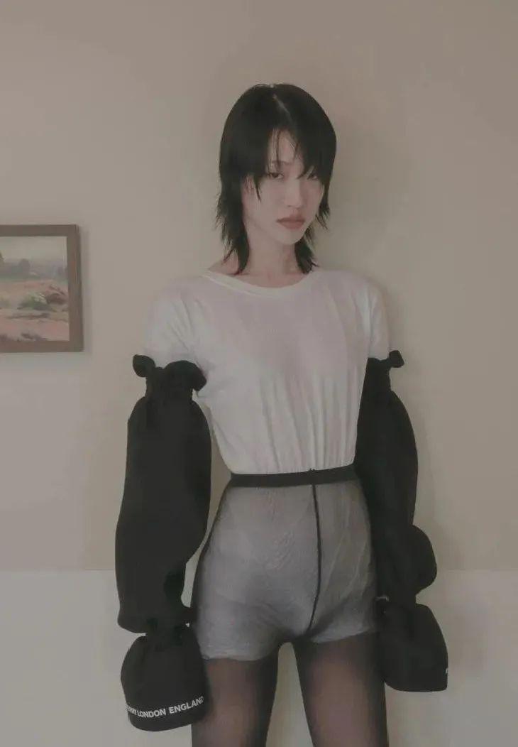 亚洲首位“升仙”90后超模来了！常年179cm/46公斤的崔素拉 - 知乎