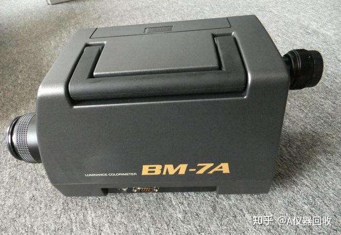 Topcon拓普康BM-7A亮度色度计 - 知乎