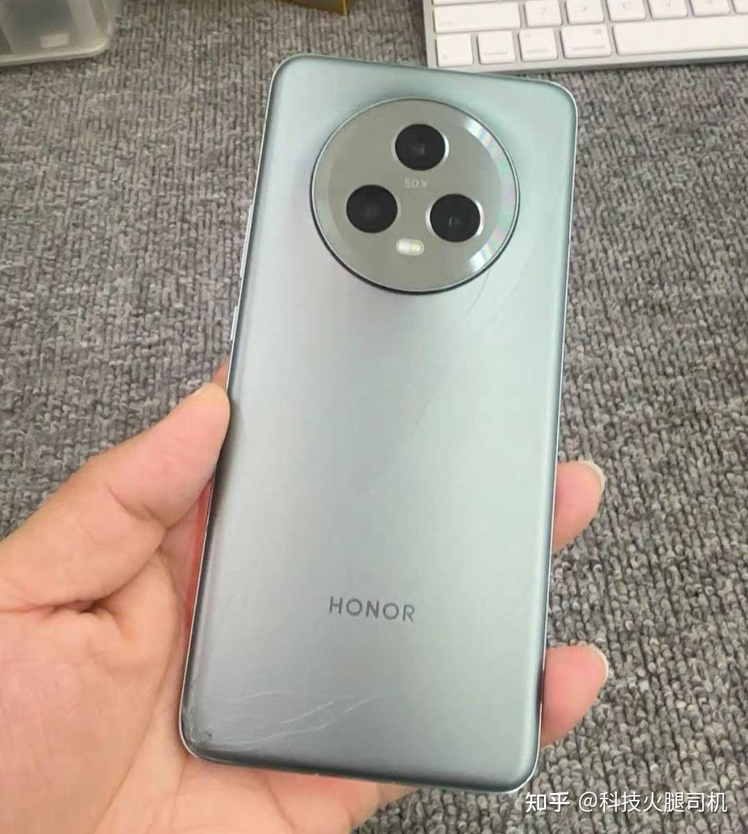 二手的荣耀magic4Pro和荣耀magic5哪款值得买？ - 知乎