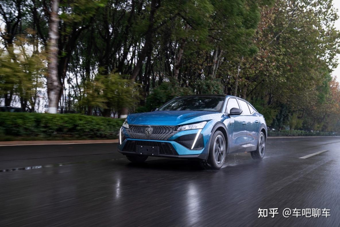 太帅了！潮范儿来袭 标致408X原汁原味引入国内 - 知乎