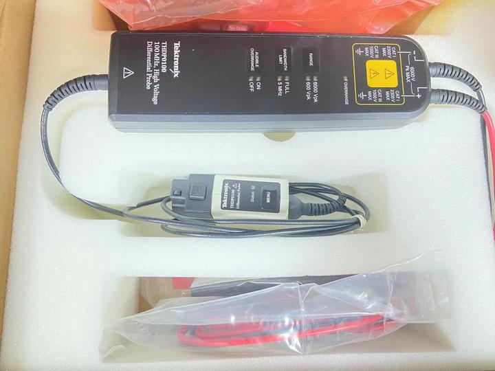 Tektronix THDP0100 高压差分探头 - 知乎