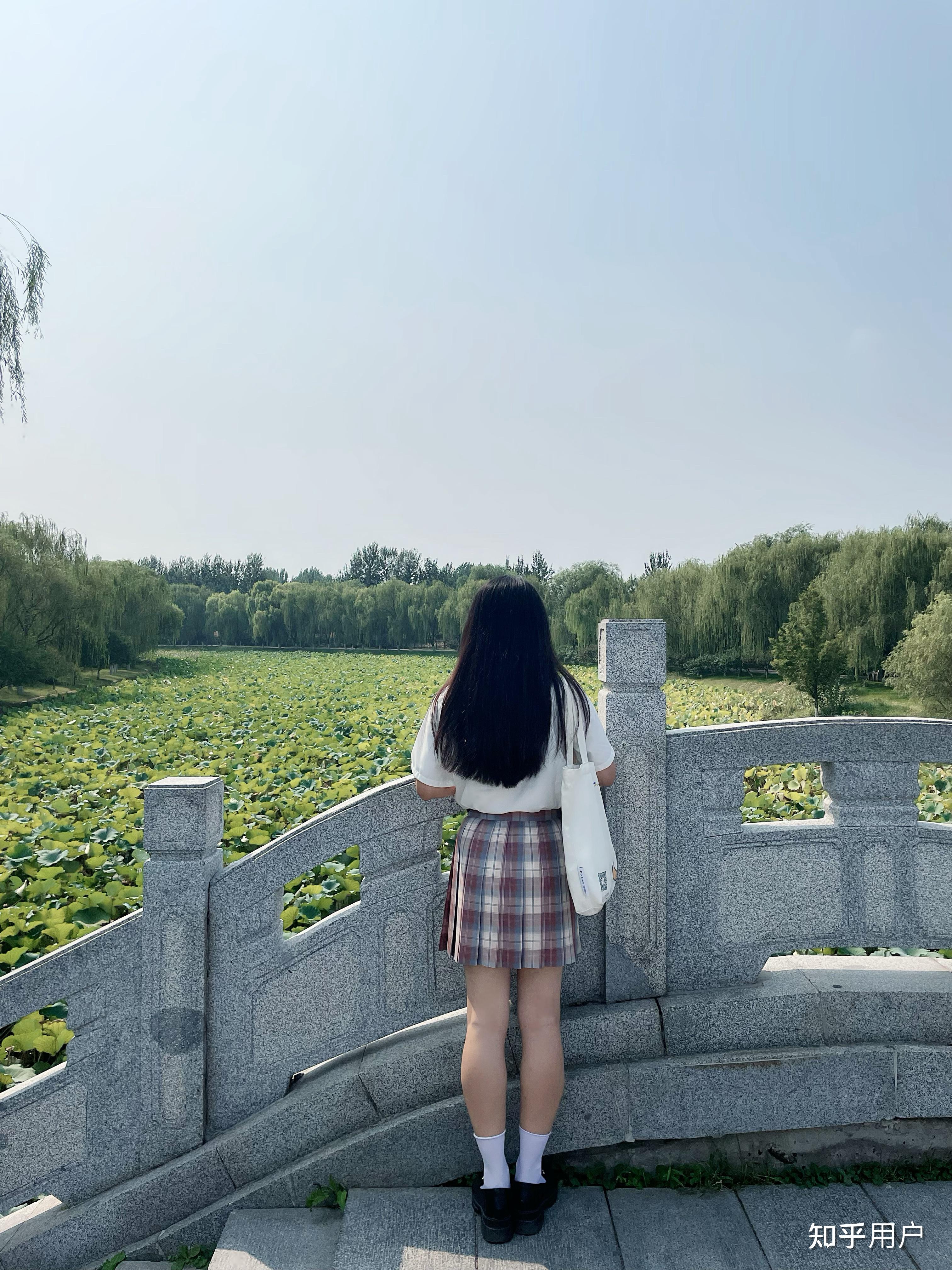 想问一下刚入坑的jk，167穿42CM的裙子会不会短呢？ - 知乎