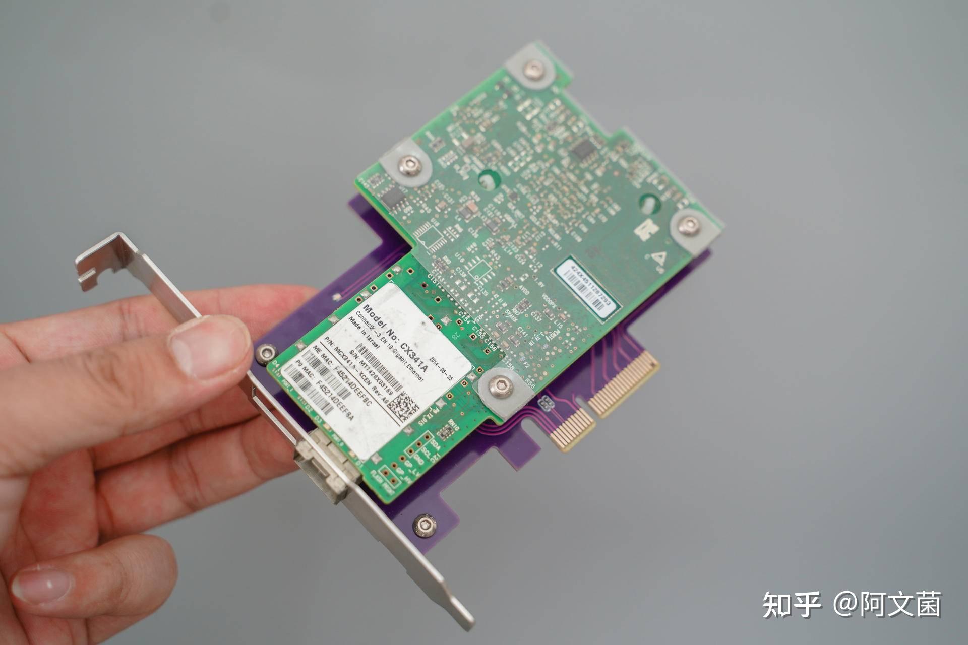 组装一台高性能8盘位NAS 使用ITX主板，万由810机箱。 - 知乎