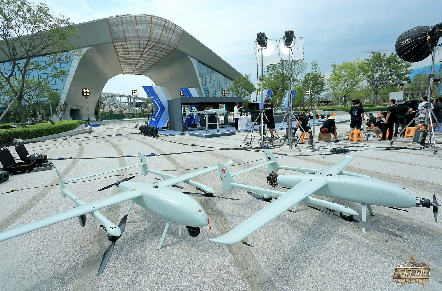 《天府工匠》第四季解锁“会跑的无人机”极限救援 - 知乎