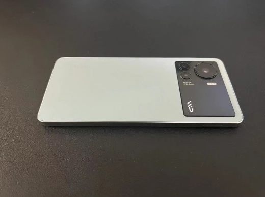 传音 Infinix Note 系列新款真机曝光：108MP 主摄，120W 快充 - 知乎