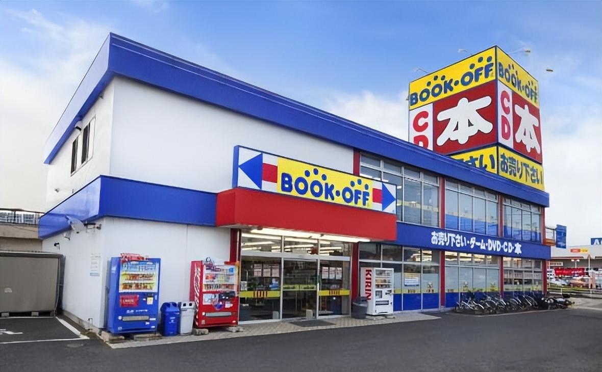 一年卖出4亿元卡牌和玩具，BOOKOFF想凭TCG专卖店找增长 | 潮图鉴第17期 - 知乎