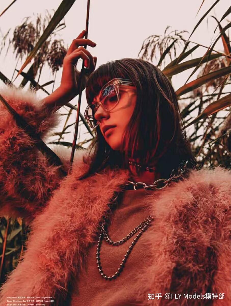 找模特快看！欧美超级模特GELYA来袭！ - 知乎