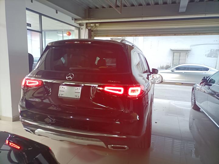 美规奔驰GLS450六座升级迈巴赫风格内饰和中排简改方案 - 知乎