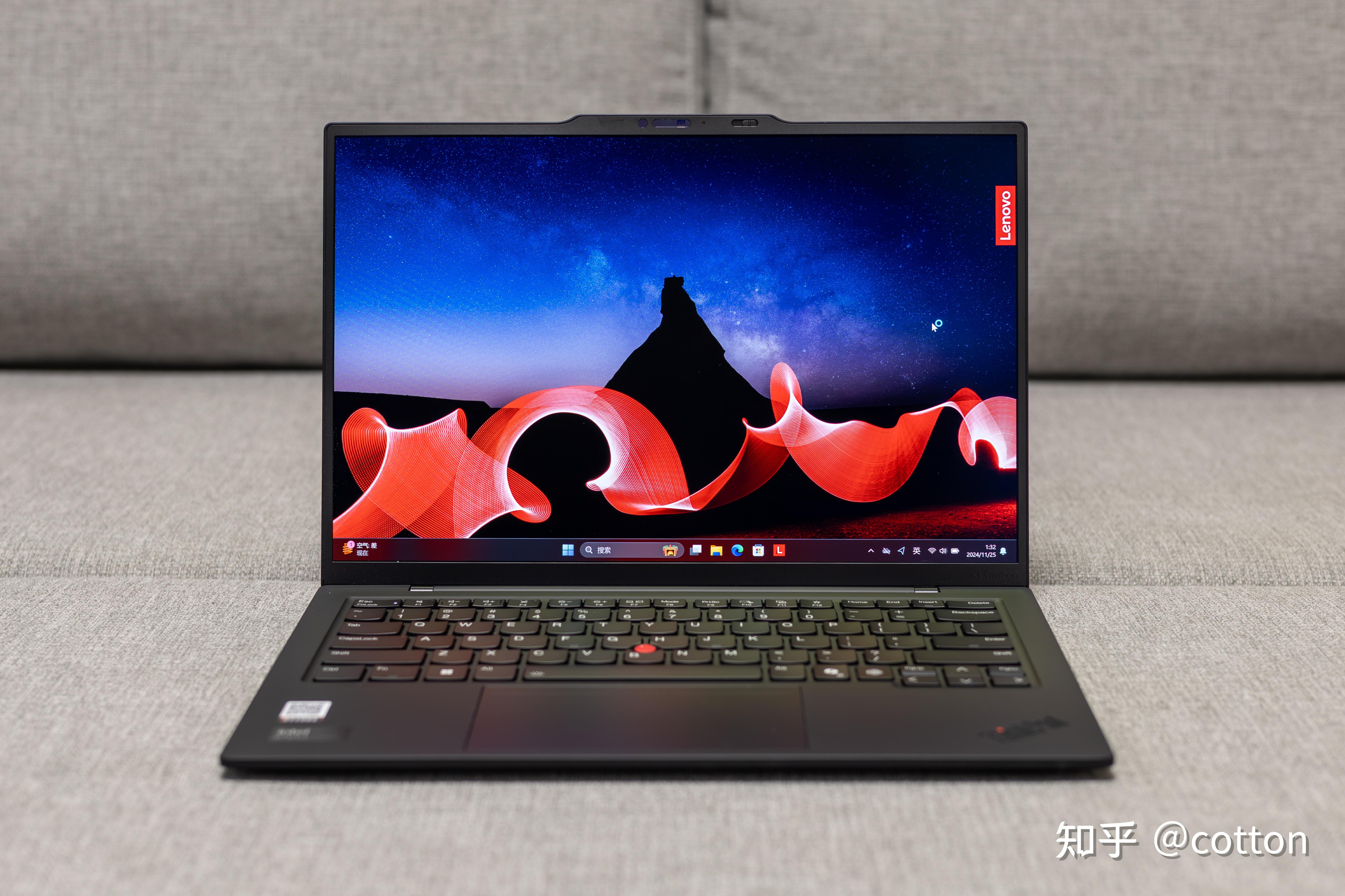 补齐最后一块拼图？——ThinkPad X1 Carbon Aura AI 2025评测 - 知乎