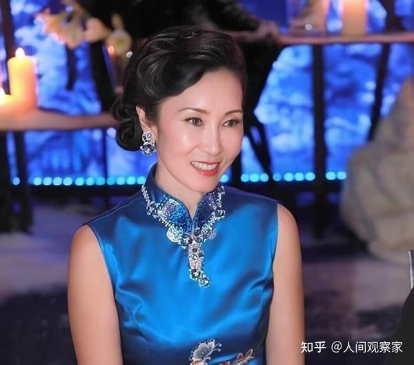 盘点9位商业大佬背后的女人 知乎