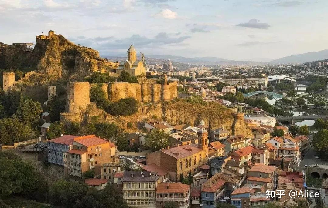 格鲁吉亚旅游圣地---第比利斯老城 - 知乎