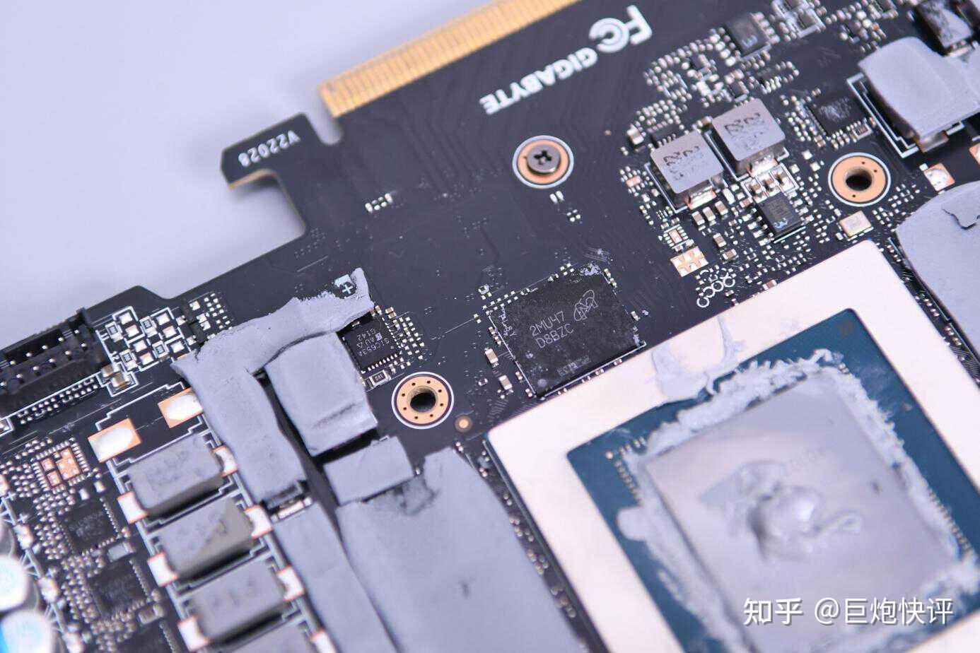 最强AI炼丹炉！技嘉GeForce RTX 4090 GAMING OC魔鹰显卡评测 - 知乎