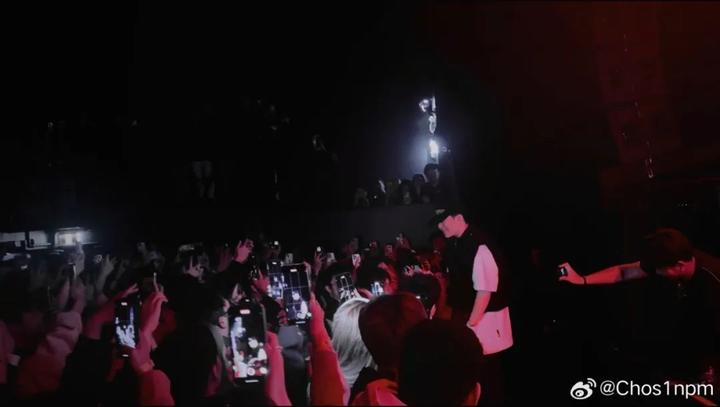 PG One海外巡演公开唱Diss盛宇曲目，还表示：盛宇人不行、事不行、歌更不行！ - 知乎