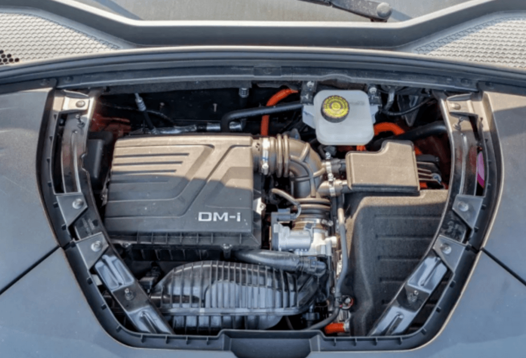 吉利雷神Hi·X VS 比亚迪DM-i，两款混动技术优缺点有哪些？ - 知乎