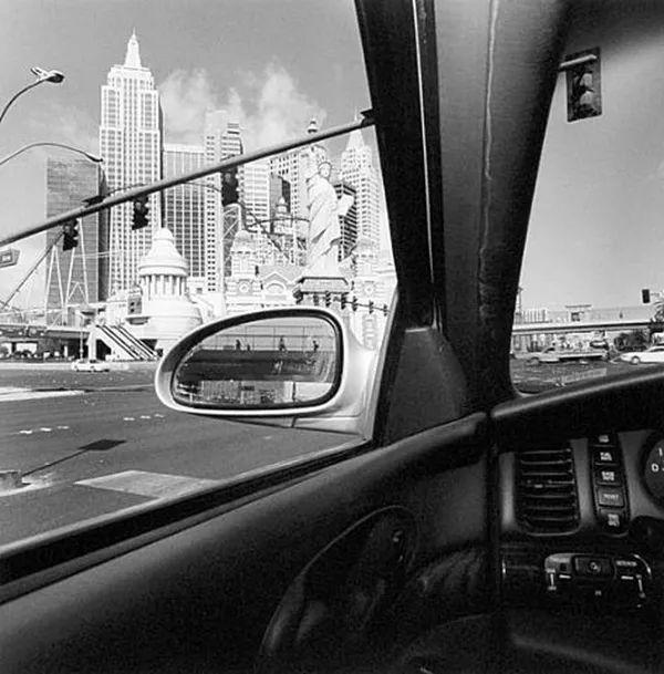 摄影黑皮书】029—Lee Friedlander （李·弗里德兰德） - 知乎