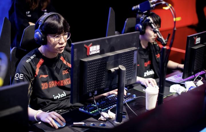 韩网热议JDG淘汰NIP：牙膏去MSI吧！帮T1再赢一次GEN吧 - 知乎