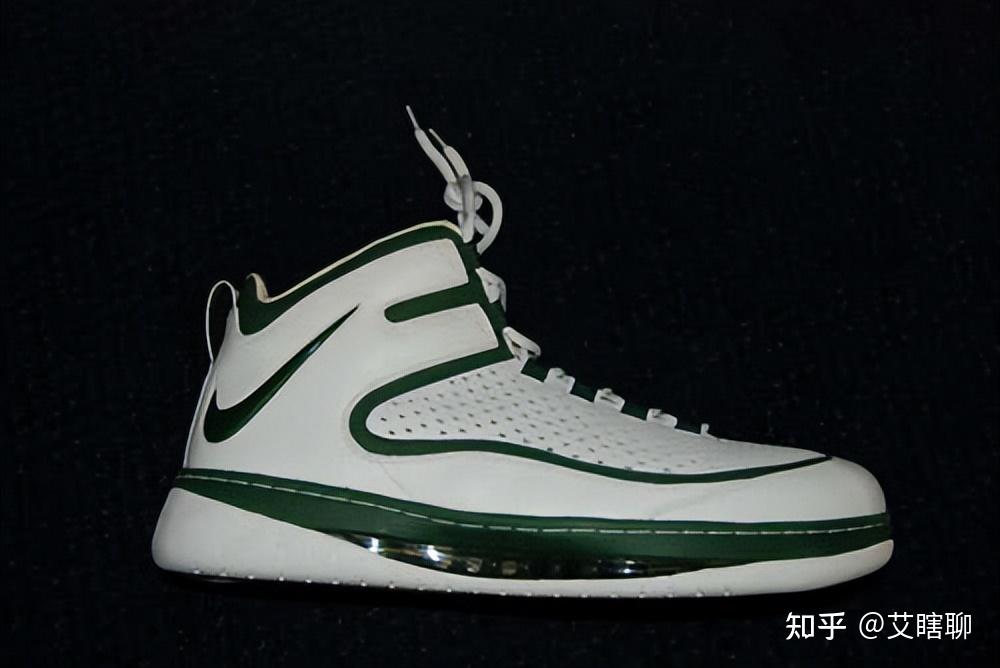 出现在2K14中的篮球鞋——耐克篇（一） - 知乎