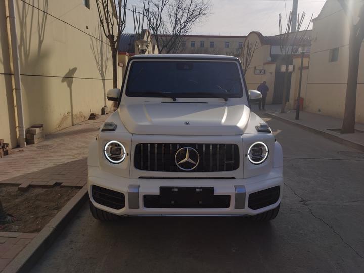 白色奔驰G500华丽蜕变AMG G63，搭配哑光车衣质感十足 - 知乎