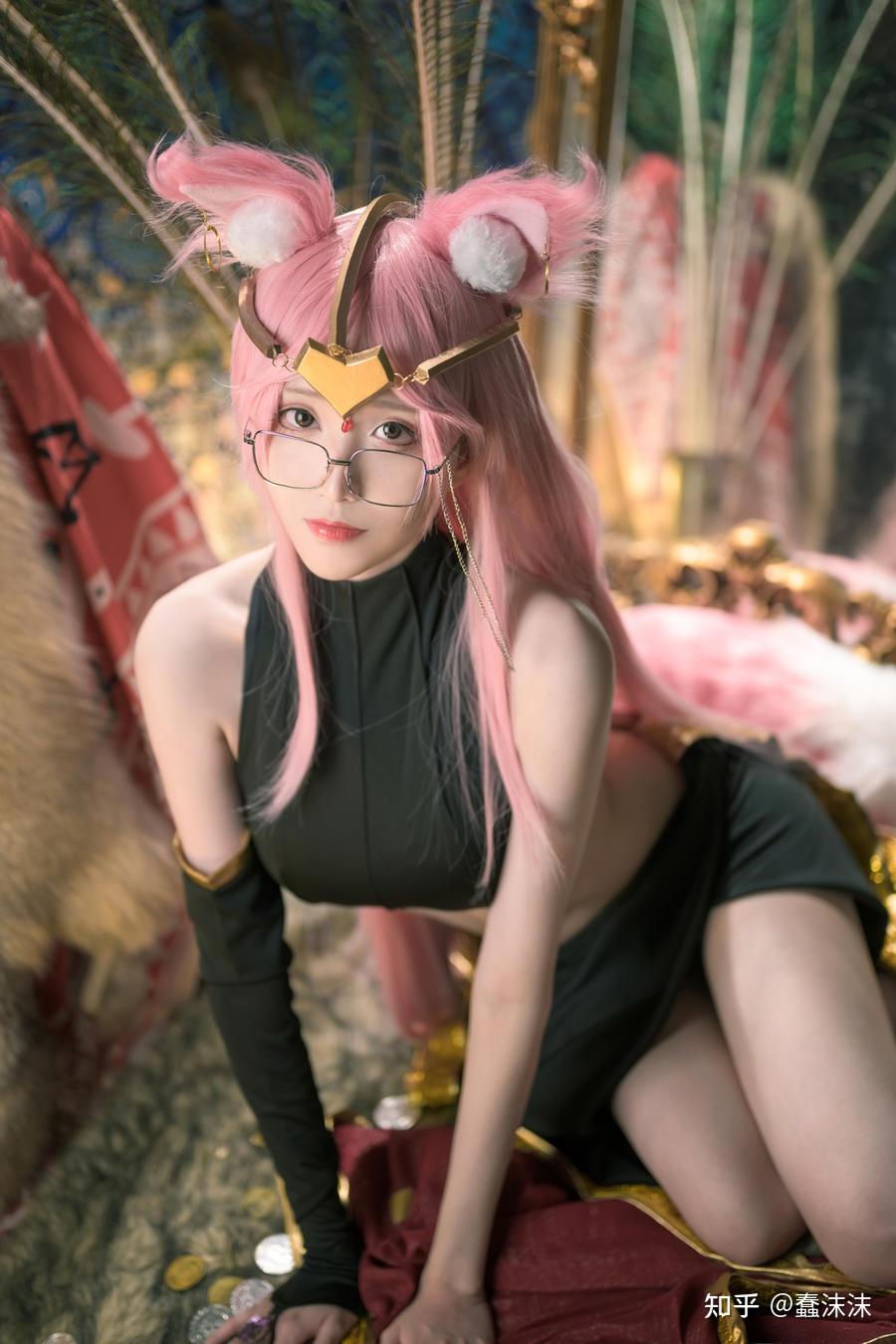 青青子js写真合集cos图片:高扬2号本 - 知乎