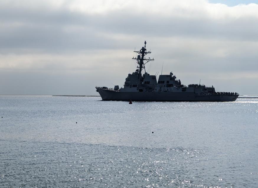 重磅！美军“伯克Ⅲ”驱逐舰开始海试，能与中国055相抗衡吗？ - 知乎