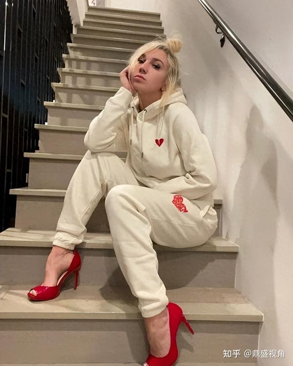 娱乐界的俄裔美女，Bunny Colby、Jia Lissa、Kendra Sunderland - 知乎