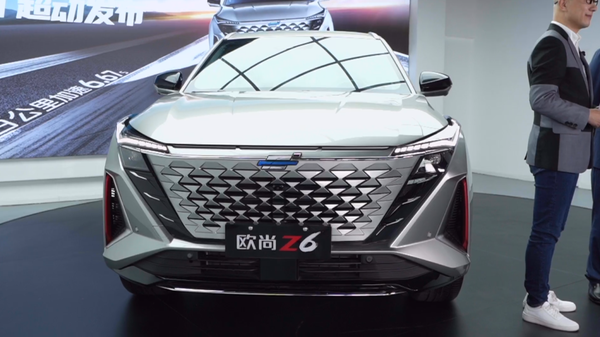 配爱信8AT，欧尚Z6 2.0T上市，尝鲜价12.09万元起 - 知乎