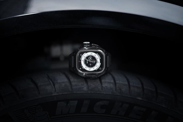 古德康赛创始人Puia 佩戴RS iWatch 保护壳，酷飒亮相！ - 知乎