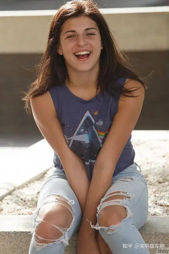 娇小可爱身材爆好，一炮走红后闪电般退隐 的leah gotti - 知乎
