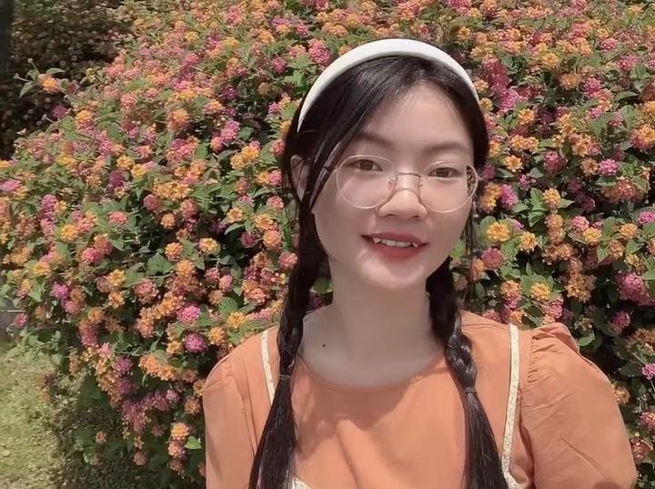 刘馨蔓：“她是行走的发光体”｜OneFlow U - 知乎