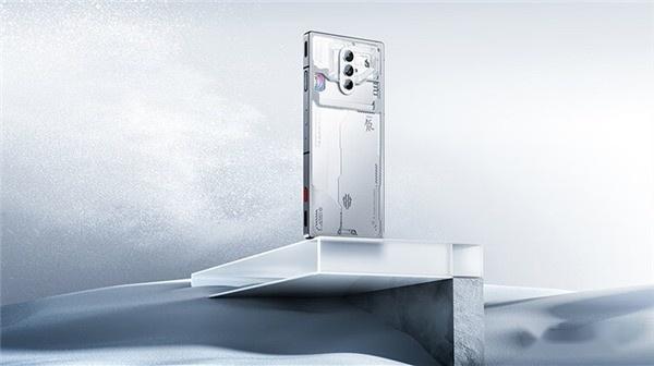 透明外壳：红魔8 Pro银翼版首销 4999元 - 知乎