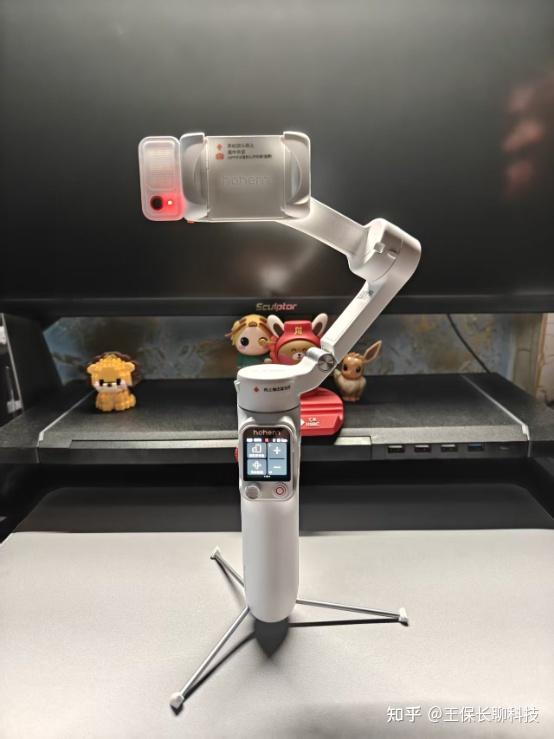 浩瀚V3 Ultra实测，1.22英寸屏+360°无限旋转，碾压旅拍痛点