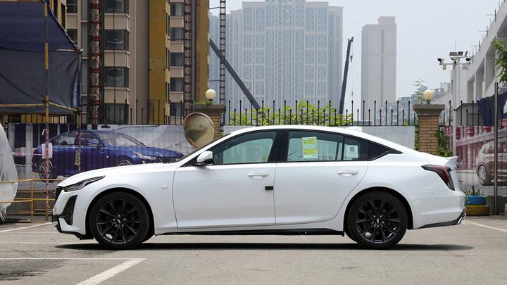 顶配凯迪拉克CT5卖低配宝马3系的价，真的值？ - 知乎