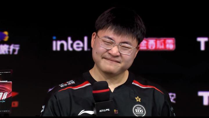 Uzi复出另有隐情，RNG出面发声，伐木累老板透露：BLG是最大功臣 - 知乎