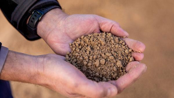 中国财经媒体报道汇总：土耳其发现大量稀土资源，储量足以满足全球1000年需求 - 知乎