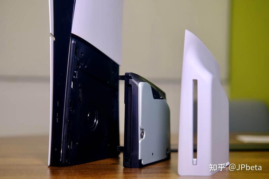 一步一图！PS5轻薄版 VS PS5初版详细对比评测 改了哪里？值得买吗？ - 知乎